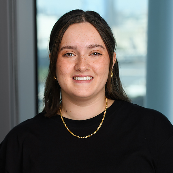 Lucy Ling's Instagram, Twitter & Facebook on IDCrawl